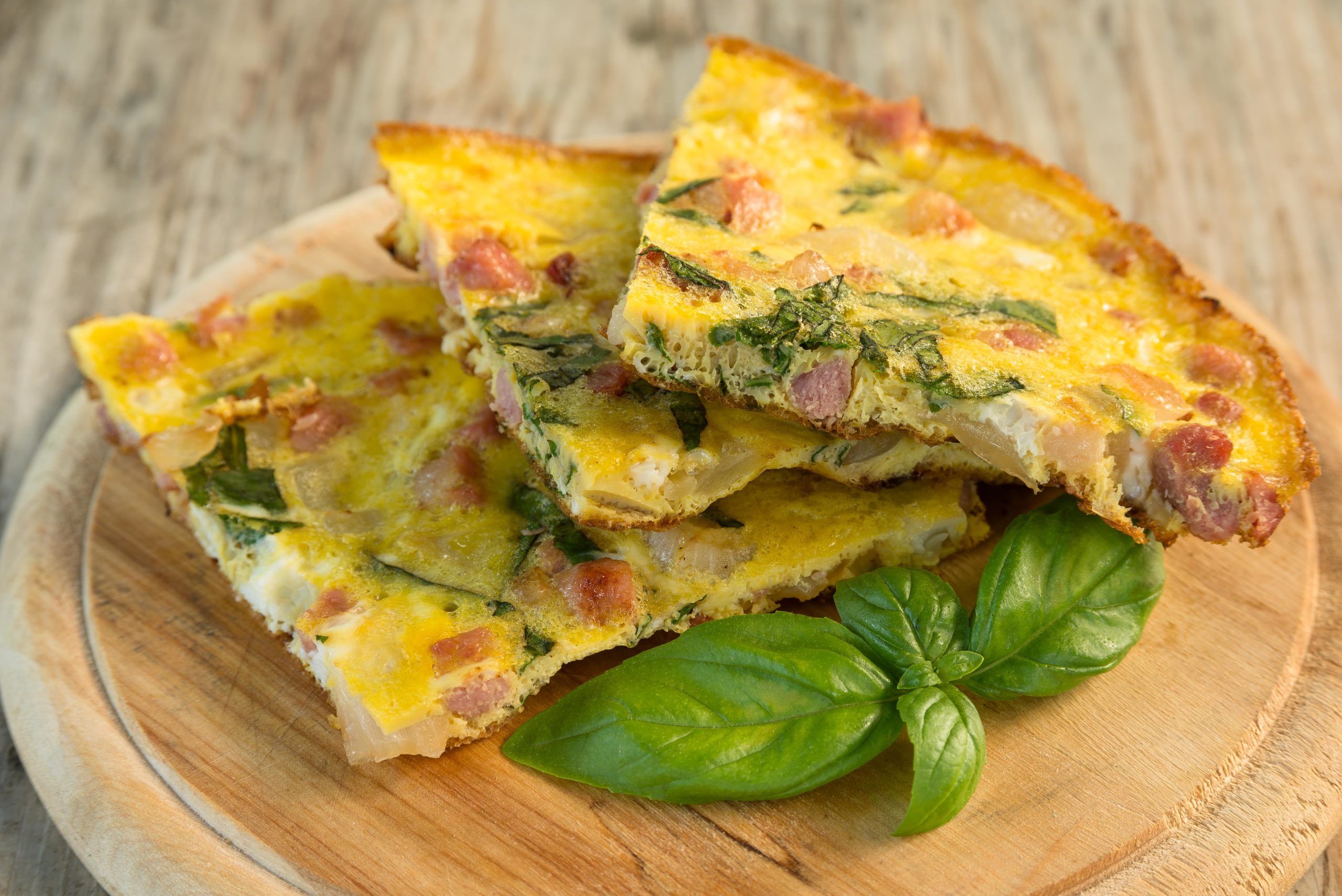 Bacon and Leek Dinner Frittata | Ketogenic Diet Resource